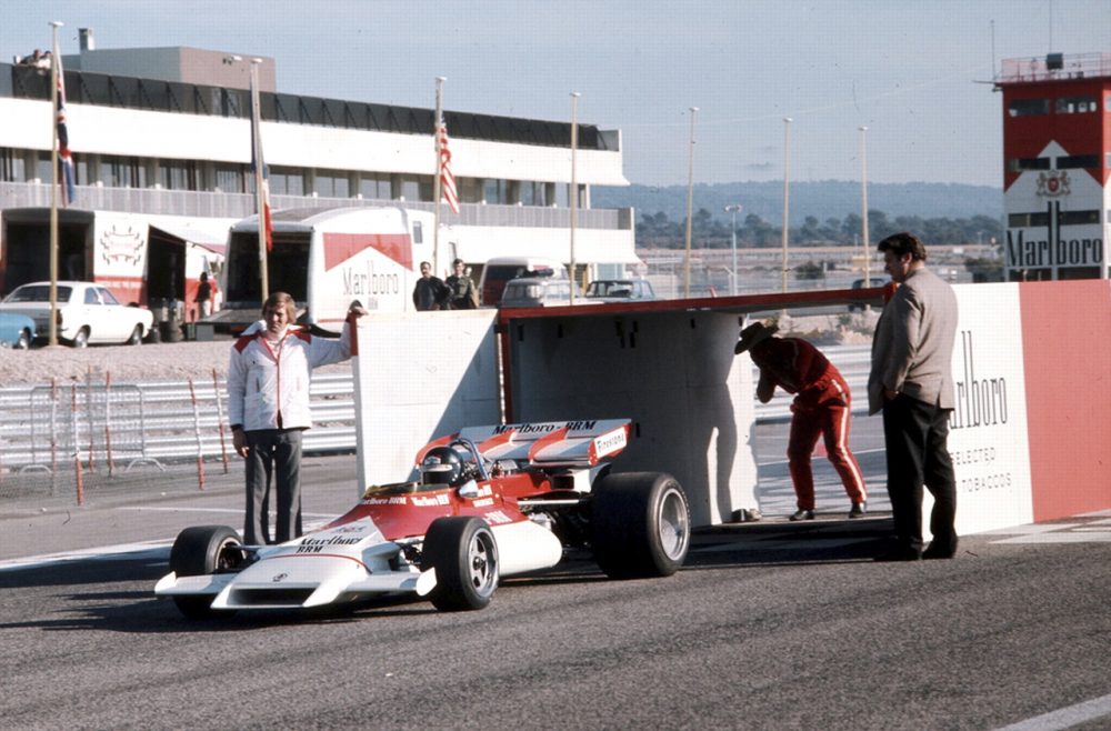 When Philip Morris unpacked its first smoking F1 livery