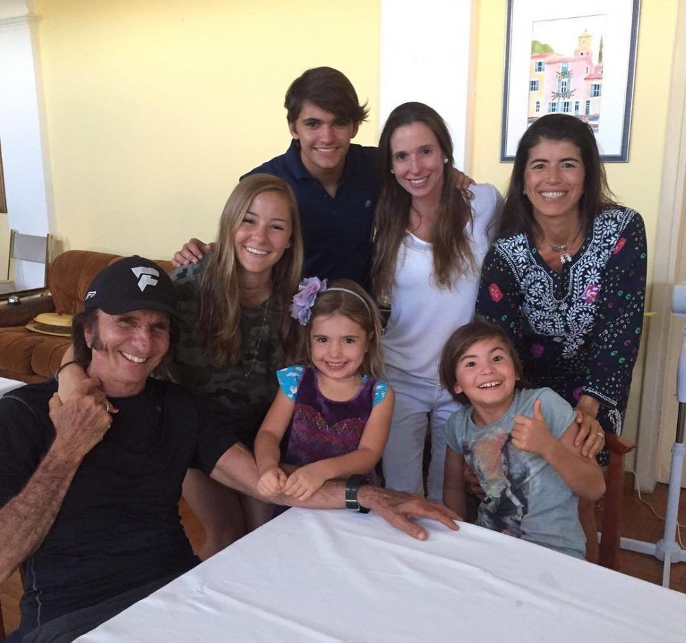 We wish a happy one to the always young Emerson Fittipaldi