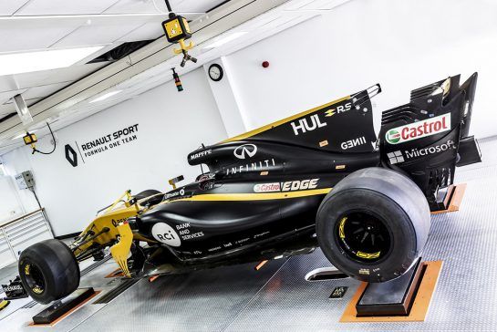 Tech F1i: A visit to Renault at Enstone - The Seven-post Rig