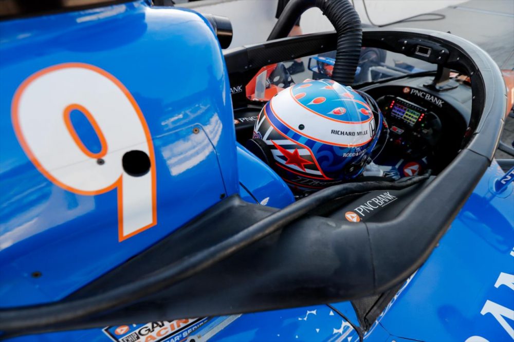 Aeroscreen gets two thumbs up from IndyCar drivers!