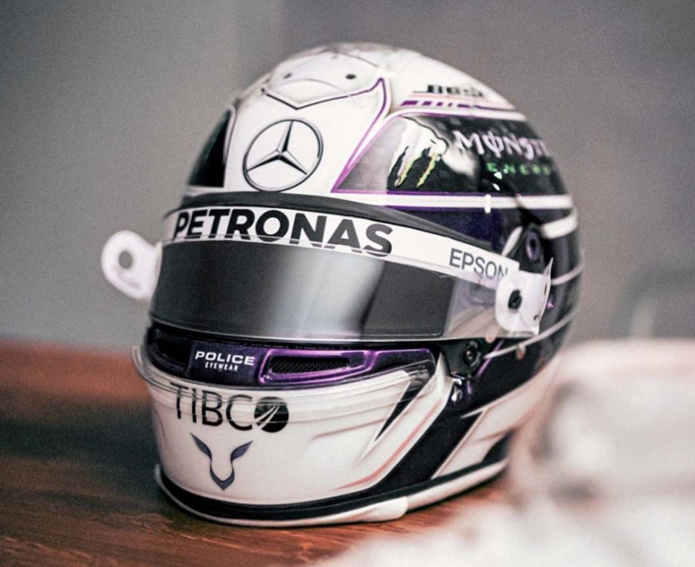 F1i Pic of the Day: Lewis Hamilton opts for purple 'reign'