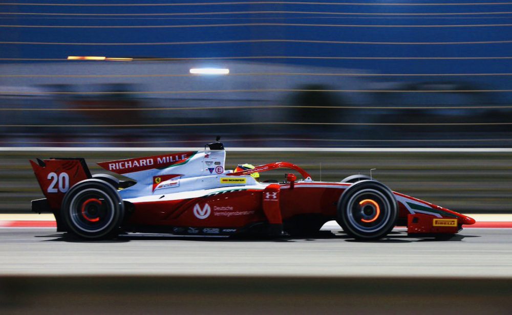 F1i Pic of the Day: Formula 2 rolls out its 18-inch wheels in Bahrain