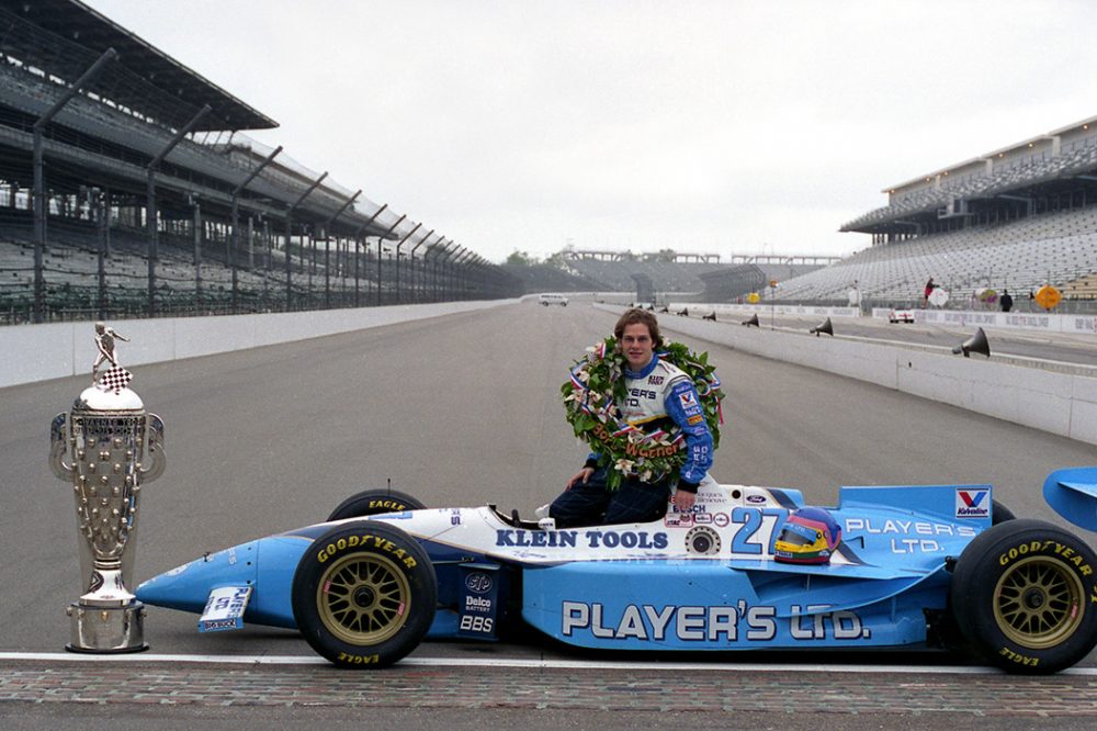 McLaren sets new F1 world record for fastest pit stop