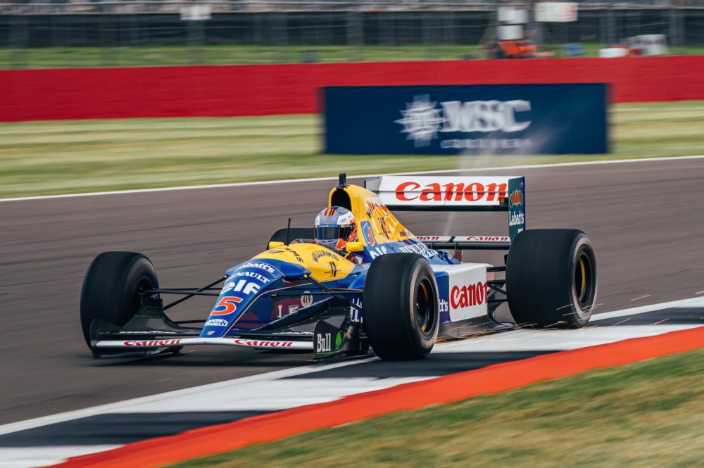 Williams rolls out legendary 'Red 5' for Jenson Button