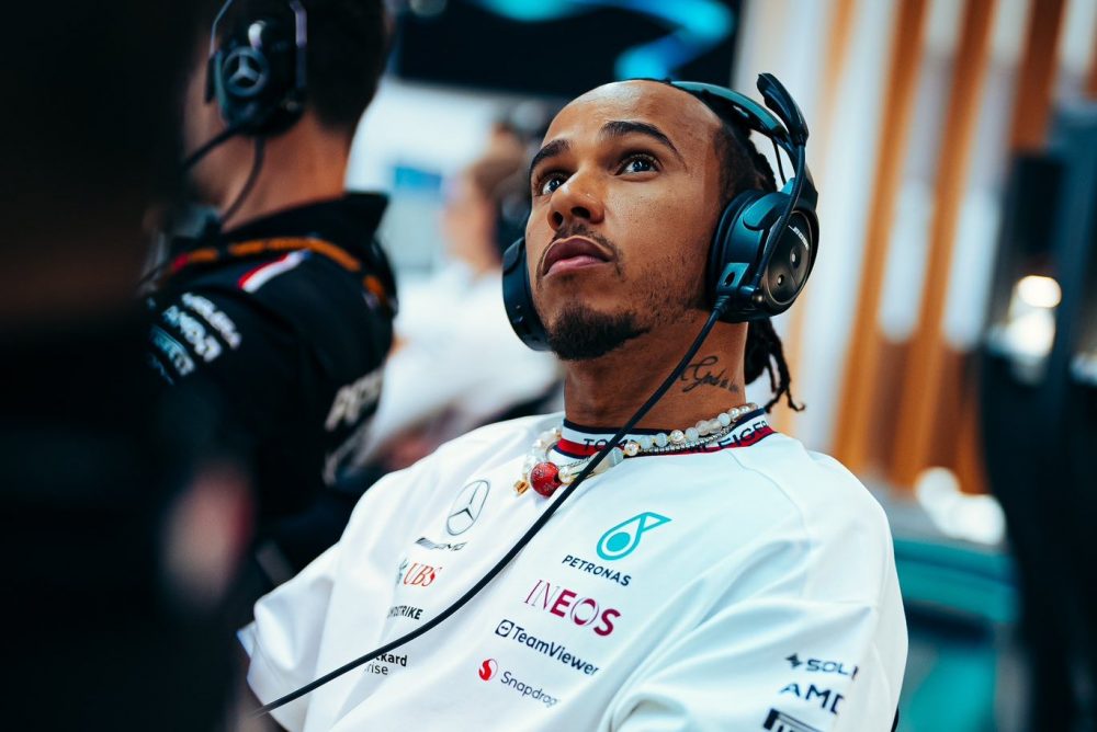 Jordan: Hamilton 'too old' to beat Verstappen in the same car