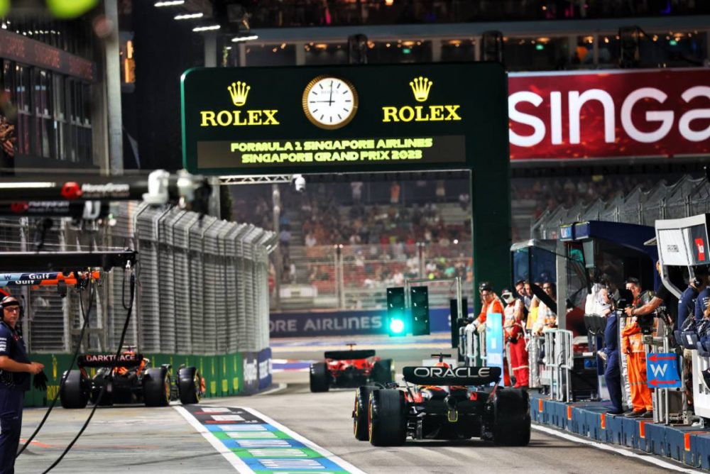 Ferrari's Sainz and Leclerc stay on top in Singapore FP2