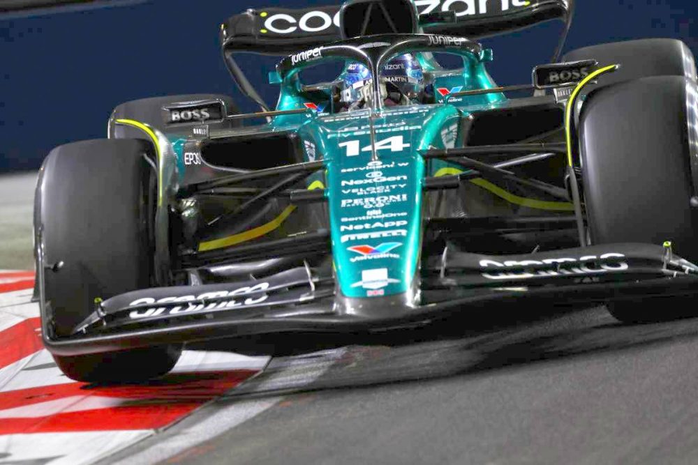 Alonso: Low grip levels of Las Vegas track a ‘danger factor’