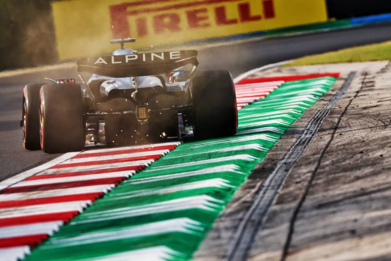 Alpine reveals launch date for A524 Formula 1 car