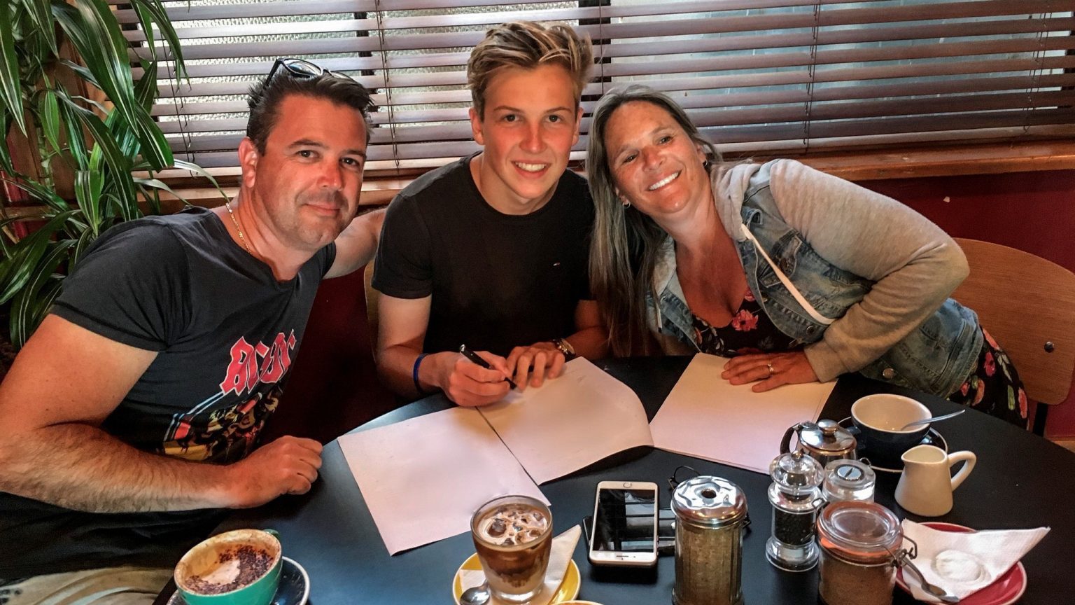 Lawson’s parents paved his way to F1: ‘They still don’t own a home'