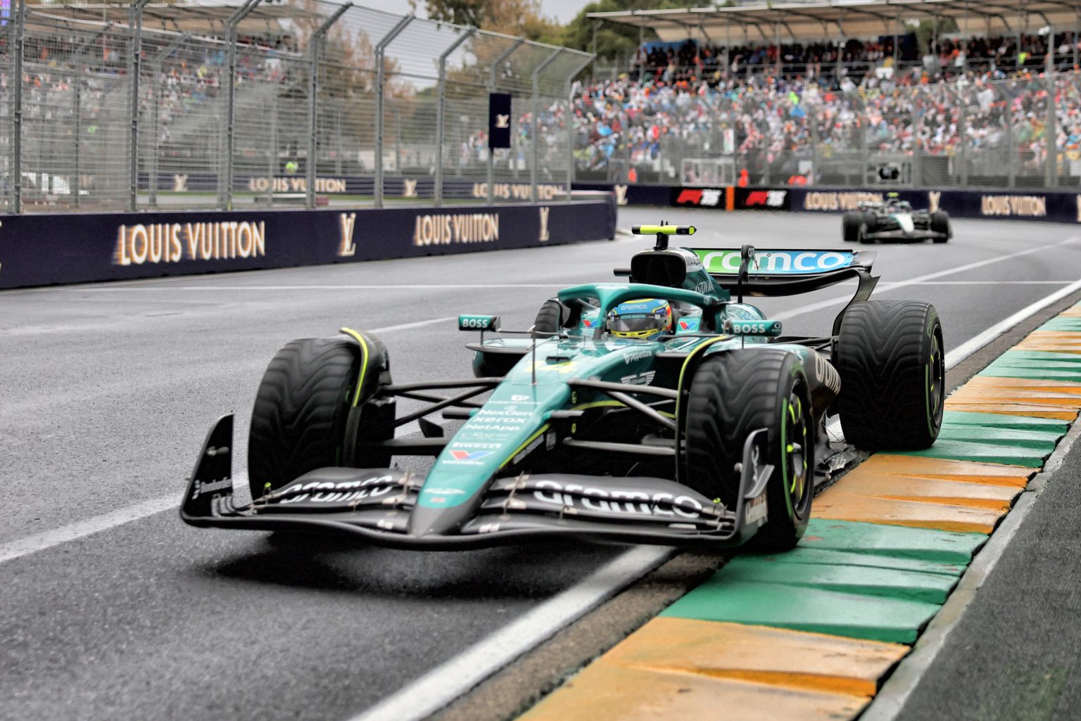 Mercedes W16 developments spark title hopes for Russell