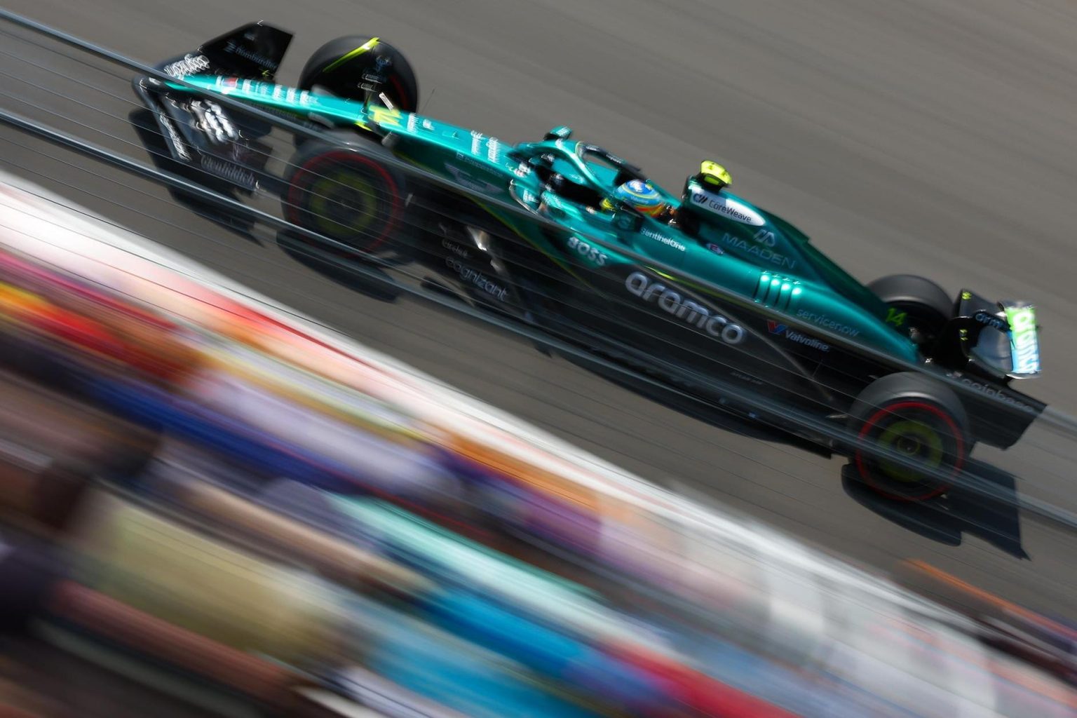Hamilton explains origins of Bono's 'hammer time' radio call