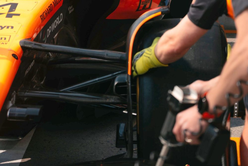 McLaren still weighing suspension shift for Piastri amid Norris gains