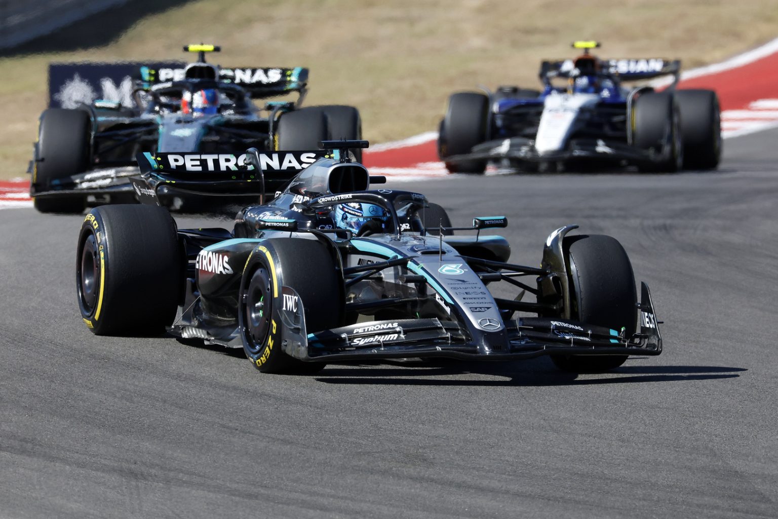 Wolff in talks to sell slice of Mercedes F1 stake at record valuation