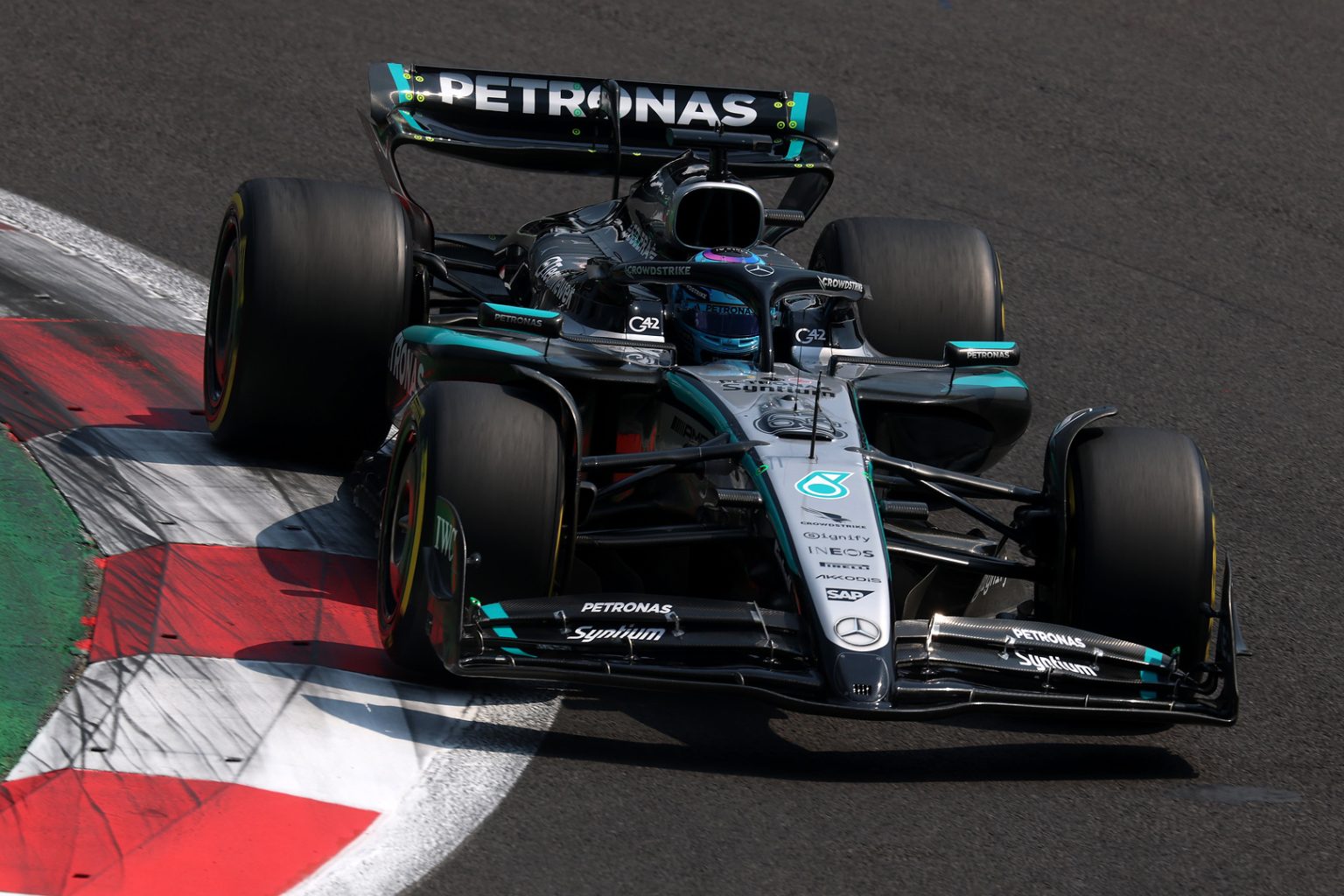 Russell reveals key clause in Mercedes deal shaping F1 future